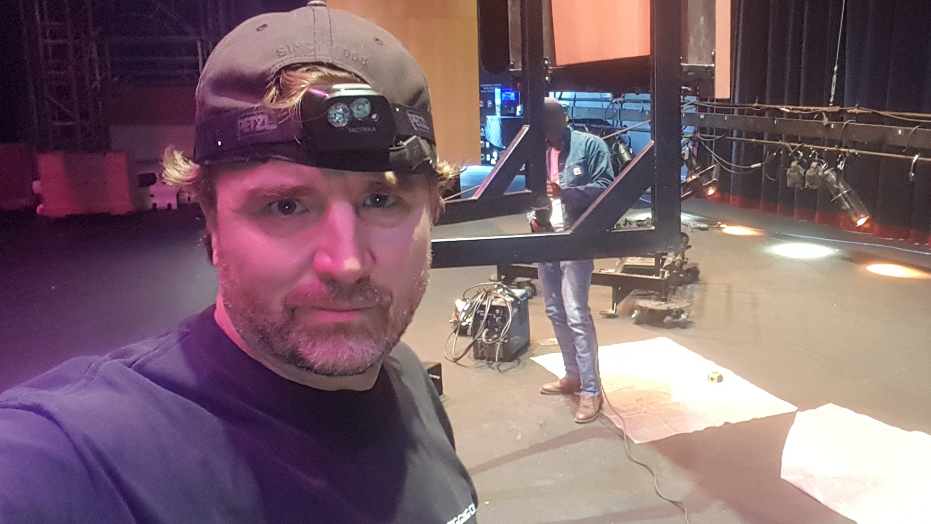 Mike Harvey - Assembly Required Cast | HISTORY Channel