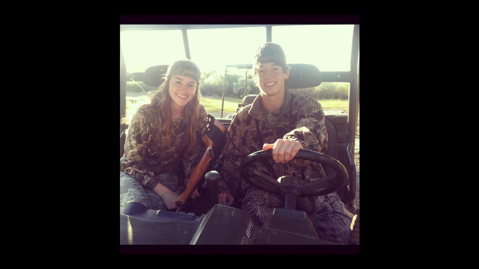 Happy Happy Happy Robertsons - Duck Dynasty | A&E