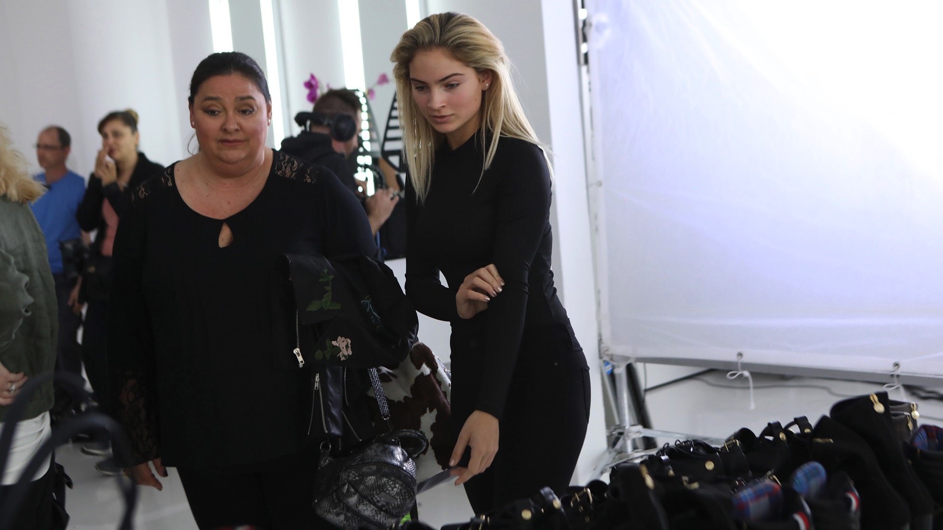 Season 1 - Making a Model with Yolanda Hadid | Lifetime