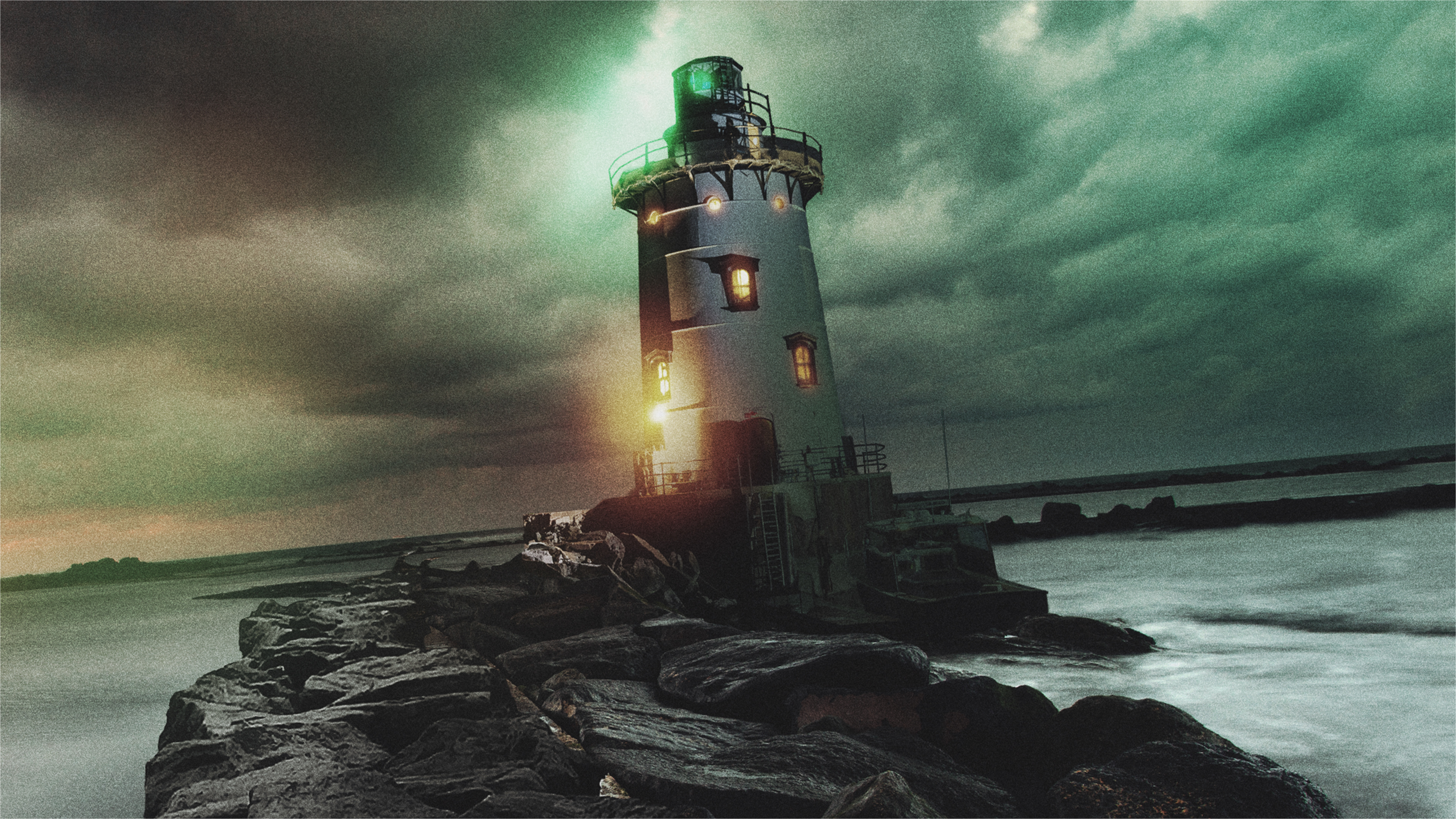 Watch A Predator Returns | Lifetime