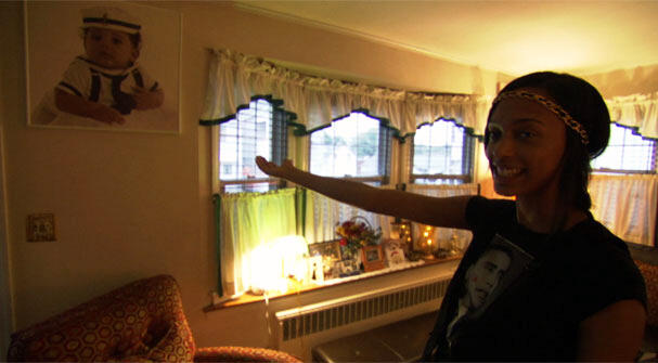 Watch Kelly Gervais' Home Visit Clip | Lifetime