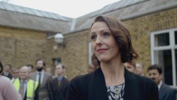 Watch Doctor Foster: A Woman Scorned Season 1 Online | Lifetime
