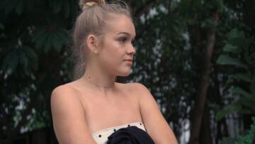 Watch Growing Up Supermodel Season 1 Online | Lifetime