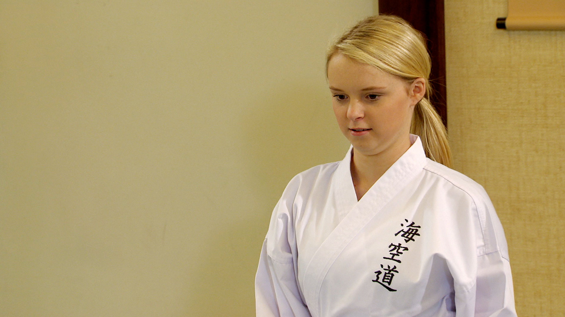 Watch Kim of Queens Season 2 Episode 6 | Lifetime