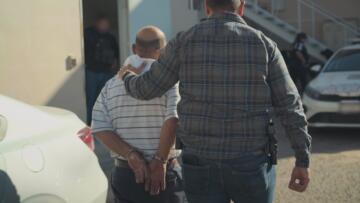 Watch Fugitive Hunters Mexico Season 1 Online | A&E