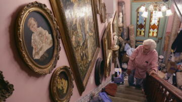 Watch Hoarders Season 15 Online | A&E