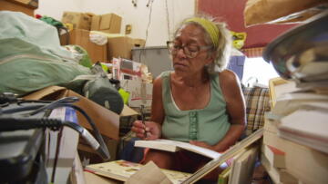 Watch Hoarders Season 15 Online | A&E