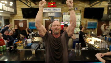 Watch Stone Cold Takes on America Season 1 Online | A&E