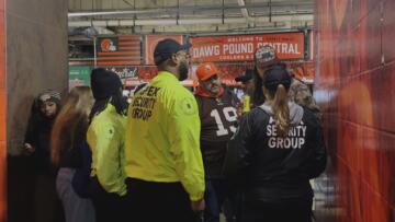Watch Stadium Lockup Season 1 Online | A&E