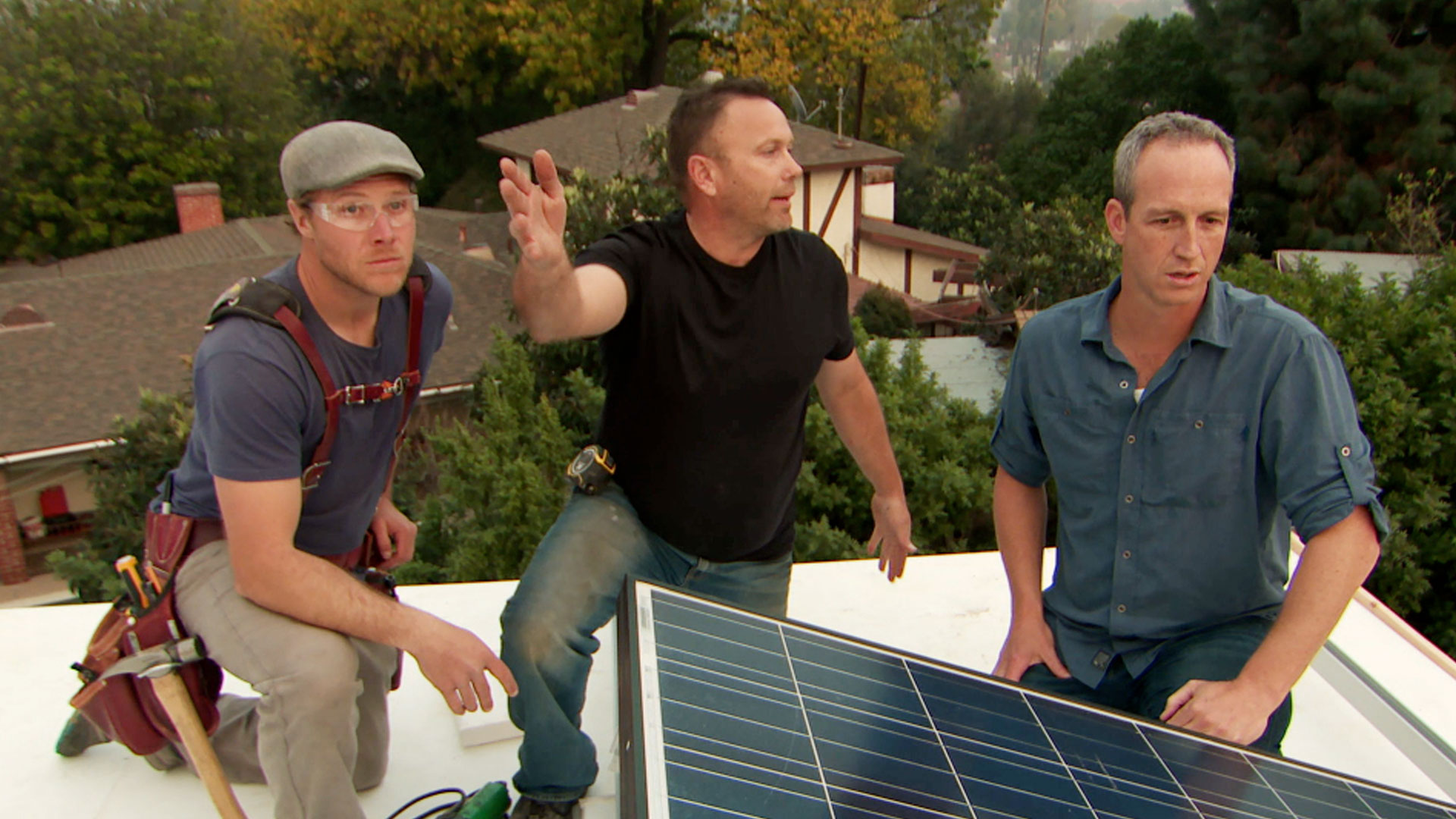 Watch 340 Sq. Ft. Solar Powered Studio Full Episode - Tiny House Nation ...
