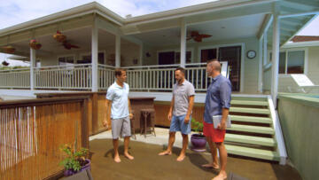 Watch Waterfront House Hunting Season 3 Online | FYI