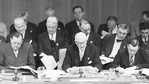 Listen to Baruch Calls for Control of Nukes | HISTORY Channel