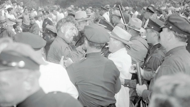 Listen to Riot at Paul Robeson Concert | HISTORY Channel