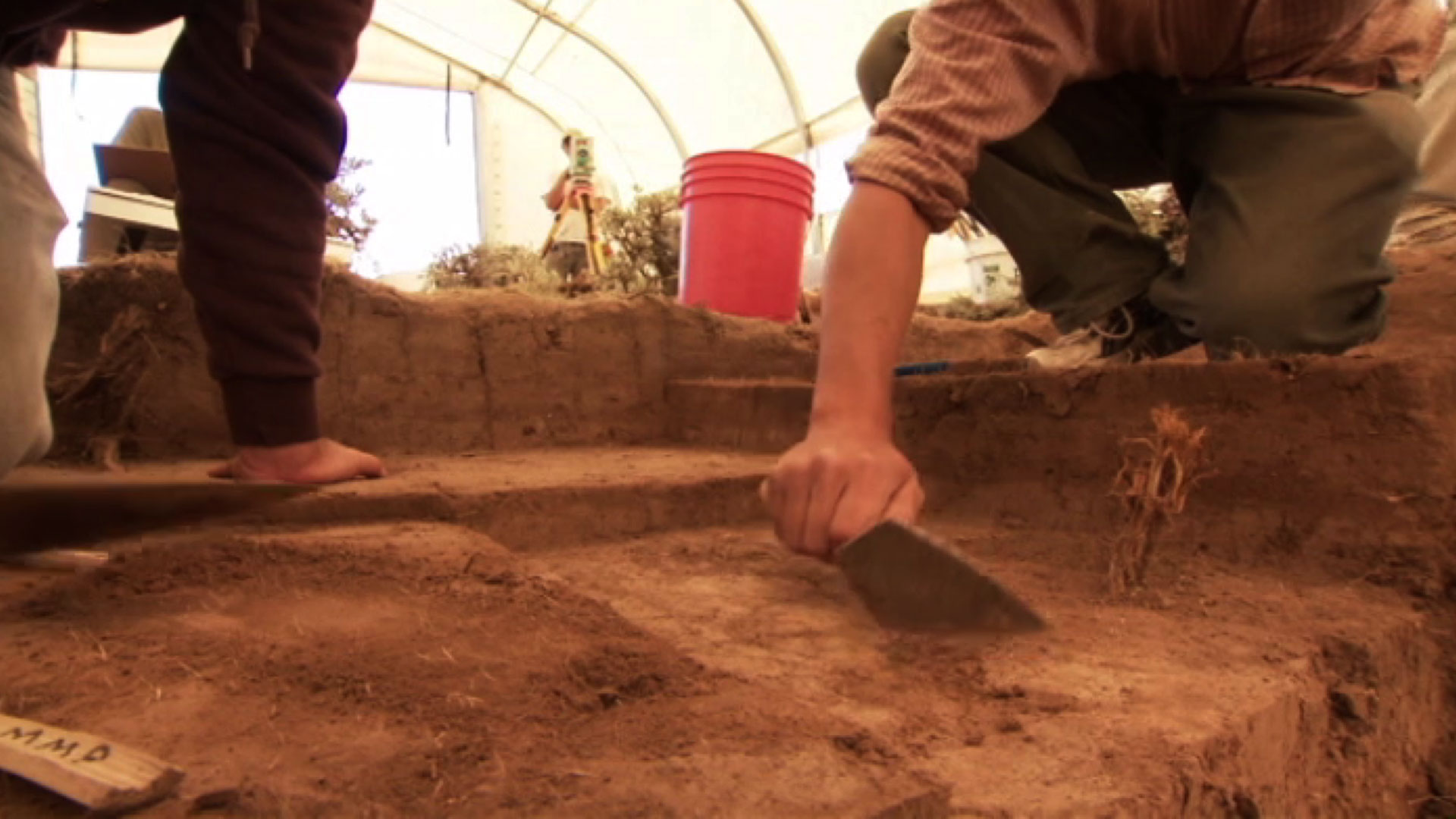 Watch Origins of the Clovis People Clip | HISTORY Channel