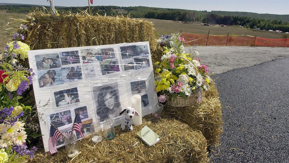 Listen to Second Plane Hits World Trade Center | HISTORY