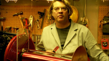 Watch UFO Hunters Season 1 Online | HISTORY Channel